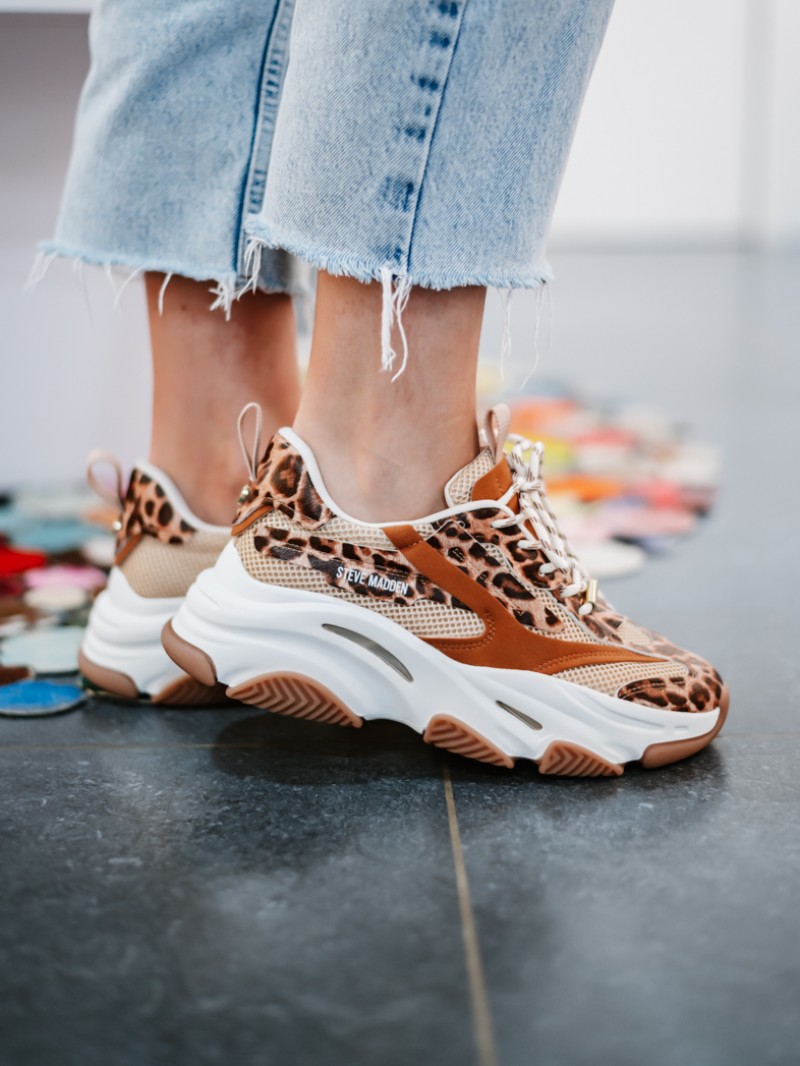 STEVE MADDEN POSSESSION LEO TAN